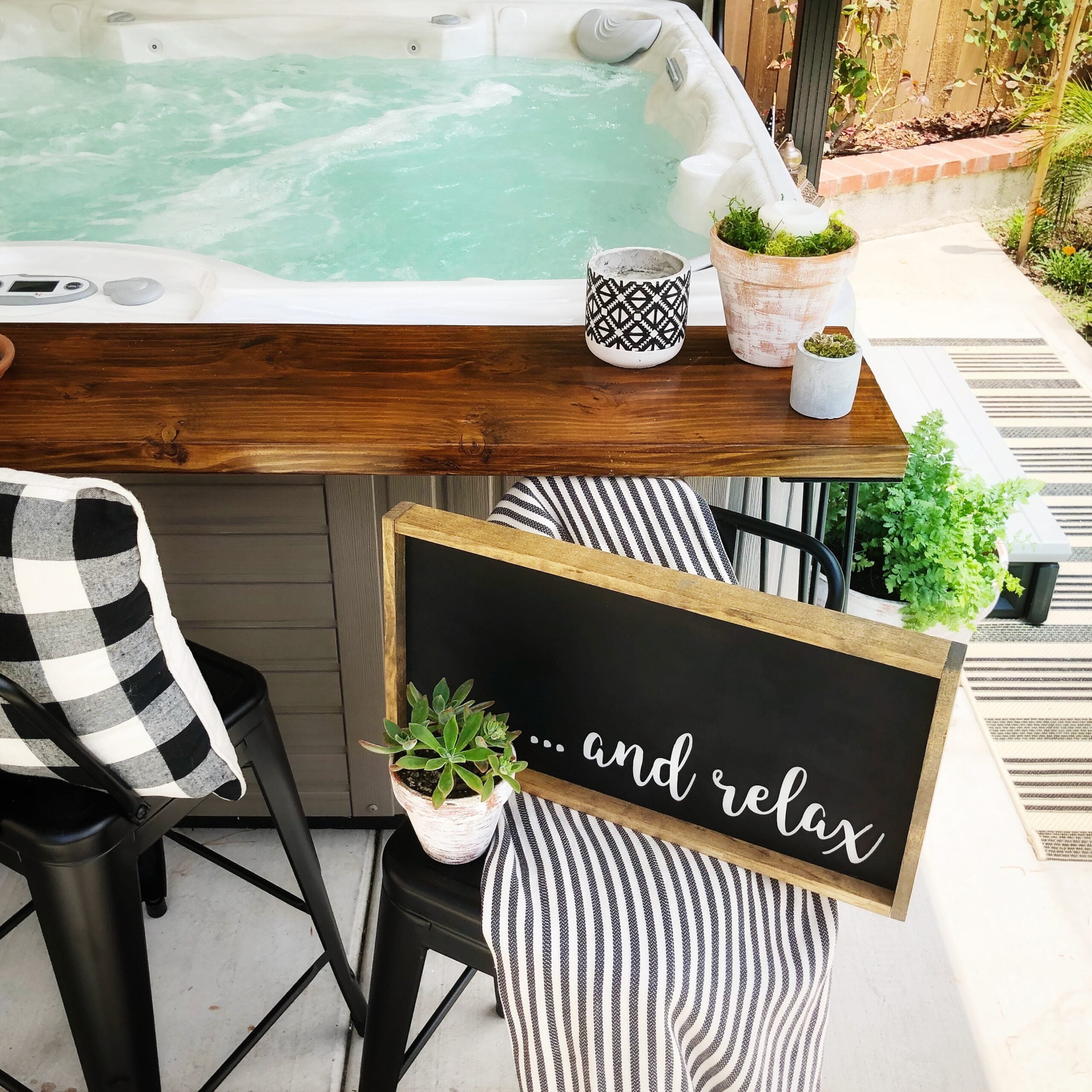 DIY Outdoor Bar - Sunrise Valley Farm Co